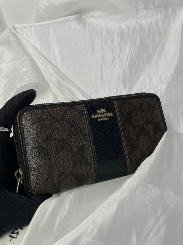 Coach wallet brown black - Tyni Vintage